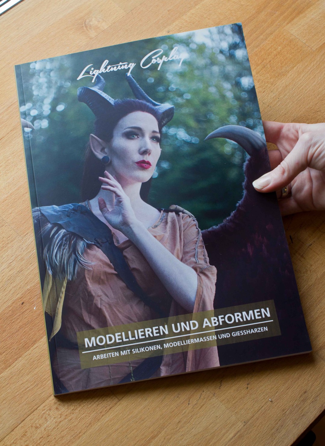 Tutorial Book | Mold Making and Casting | Lightning Cosplay - Costumes ...